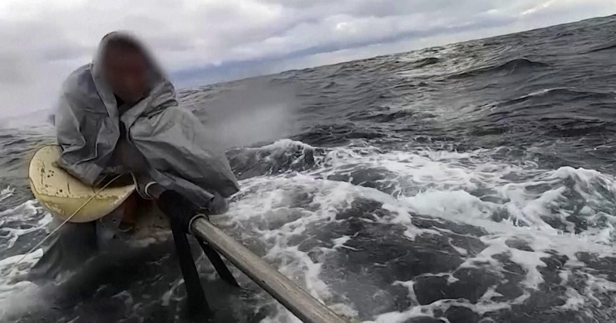 Video shows rescuers saving 69-year-old man nearly a day after his boat ...