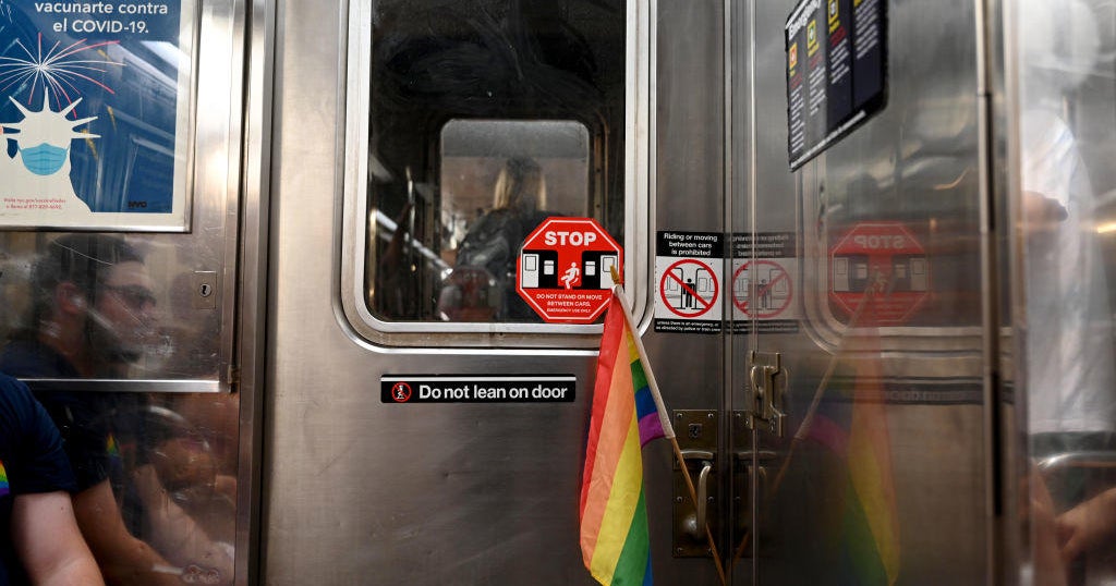 Robert Fehring of Long Island charged with mailing shooting and bomb ...