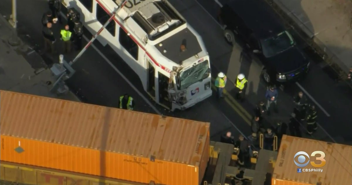 6 People Injured In Accident Involving SEPTA Trolley, CSX Freight Train ...