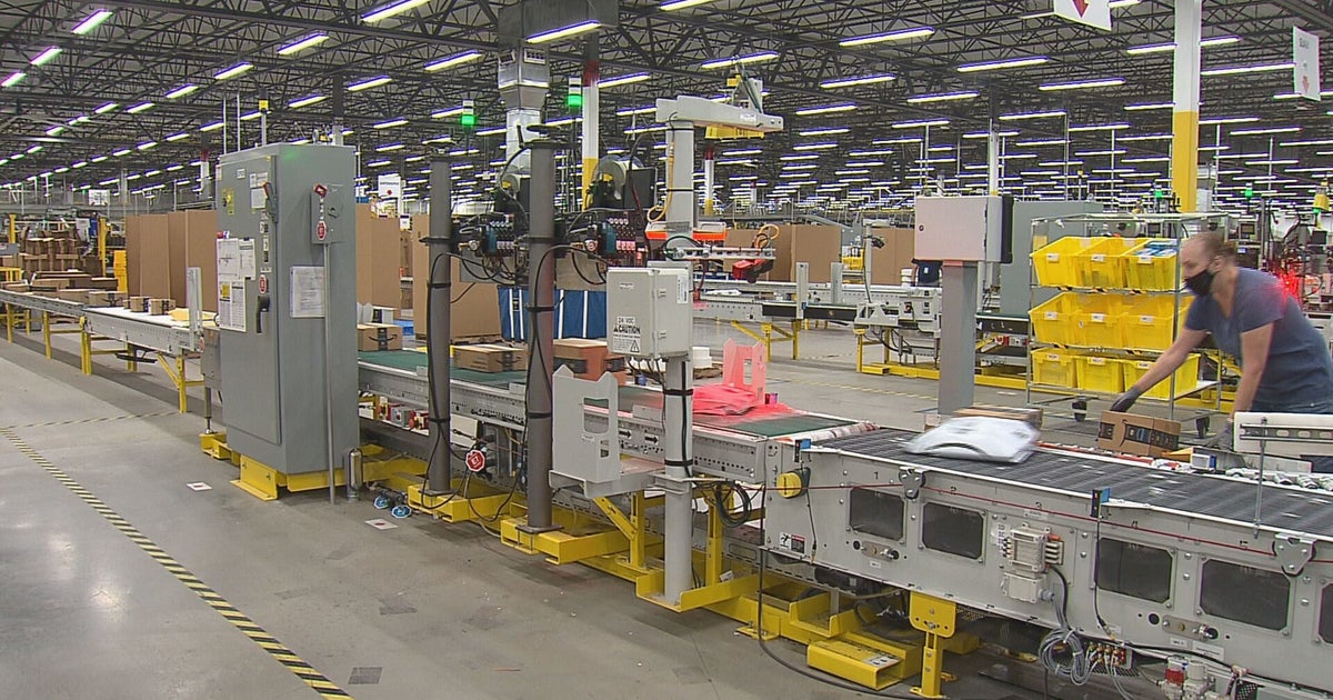 'This Is What We Call Santa's Workshop': Teamwork In Full Effect At ...