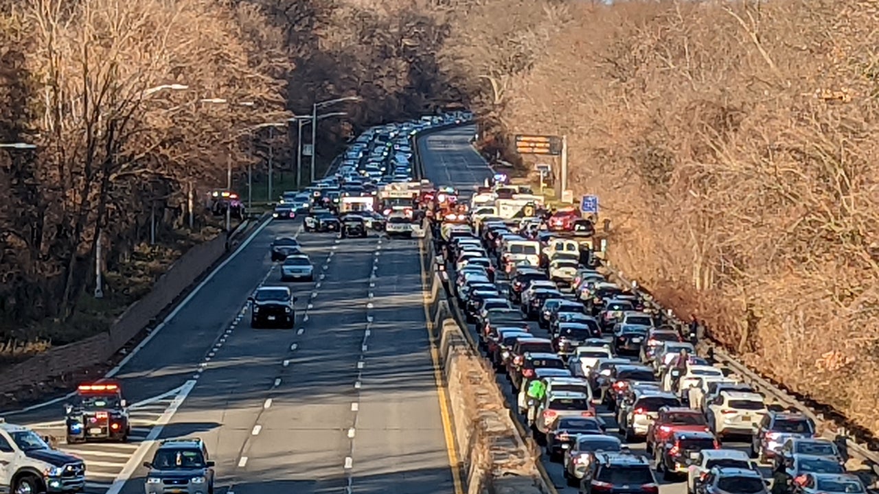 Saw Mill River Parkway news - Today’s latest updates - CBS New York