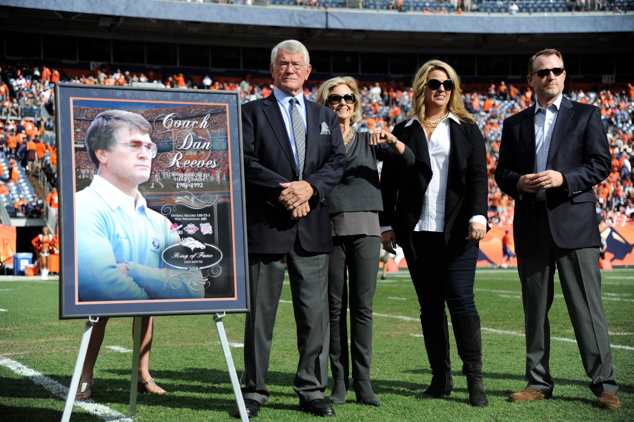 Former Denver Broncos Head Coach Dan Reeves Passes Away At Age 77 - CBS ...