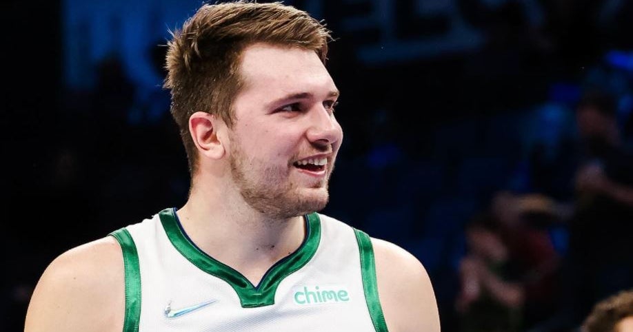 Donic Leads Big Comeback, Mavericks Stun Warriors 107-101 - CBS Texas