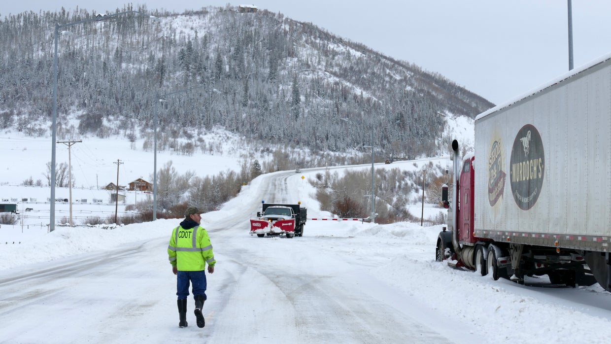 Rabbit Ears Pass Reopens To Traffic After Extended Closure - CBS Colorado