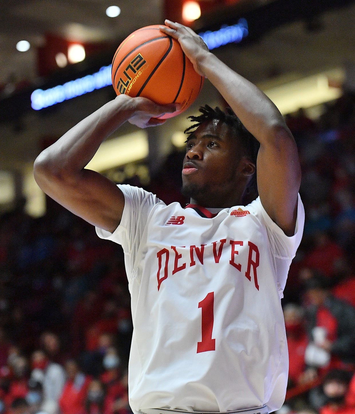 Tevin Smith Has Perfect Shooting Night In Denver Pioneers First Road ...