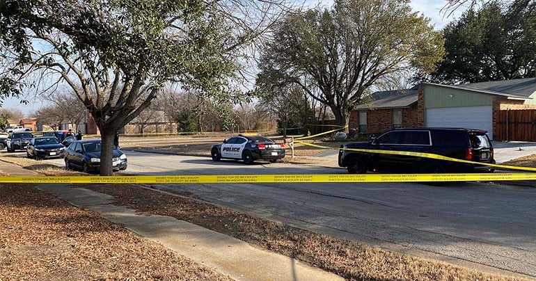 1 Dead, 1 Injured After Shooting In Forest Hill - CBS Texas