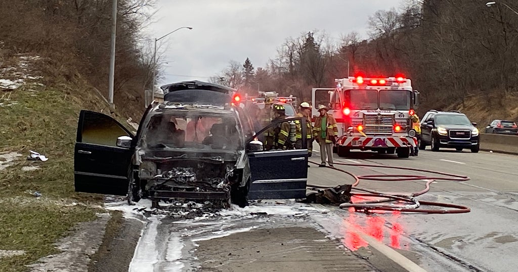 Family Able To Safely Escape Minivan After It Catches Fire On Parkway ...