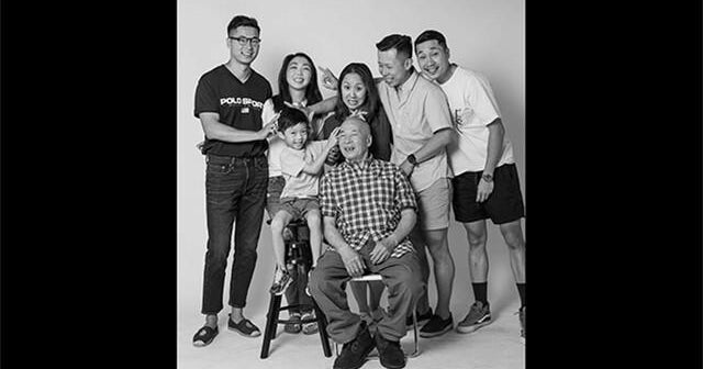 Portrait of a Chinese American family shows generational ties - CBS News