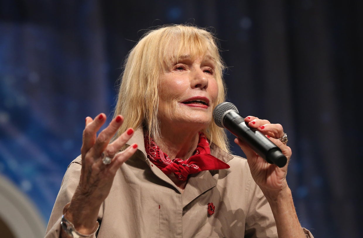 Sally Kellerman, "M*A*S*H" movie's "Hot Lips Houlihan," has died at 84 ...