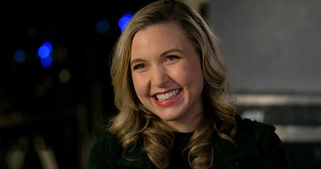 Comedian Taylor Tomlinson on new Netflix special, career highs - CBS News