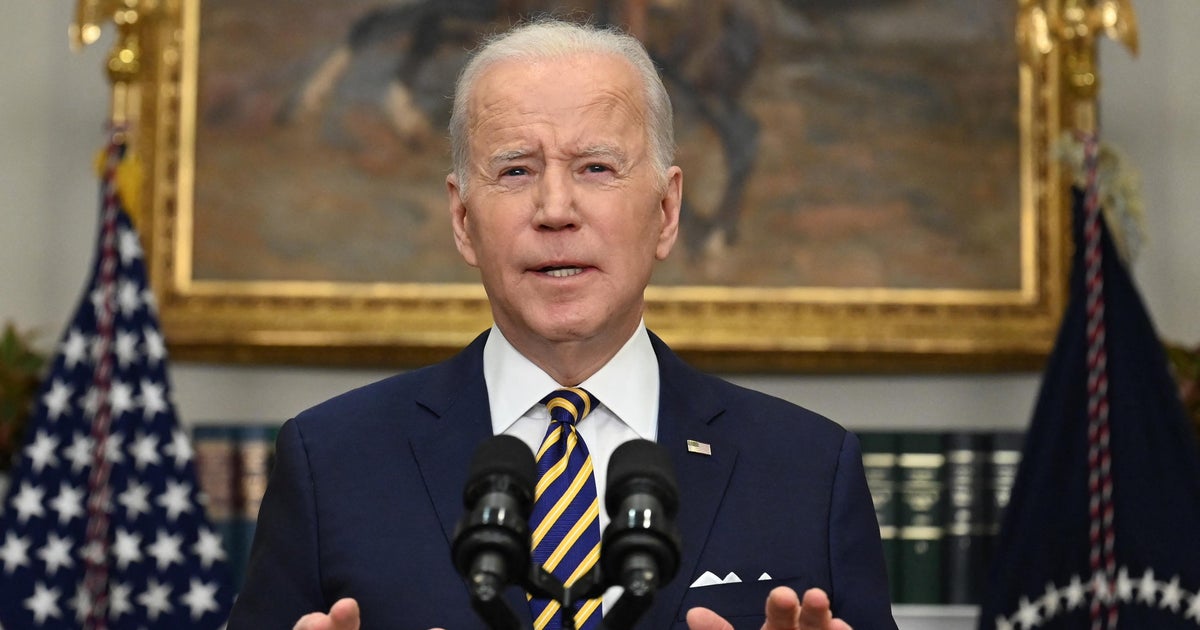 Biden bans Russian oil and gas imports to U.S., targeting "main artery ...