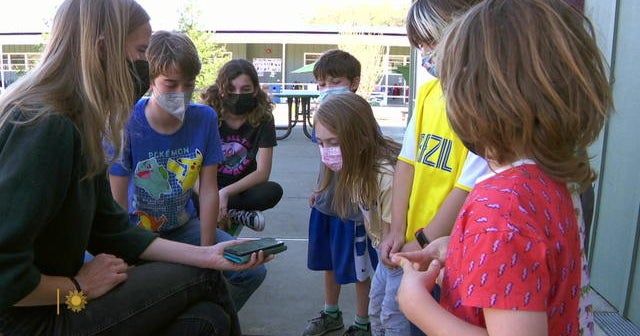 Pep talk: Children's telephone hotline goes viral - CBS News