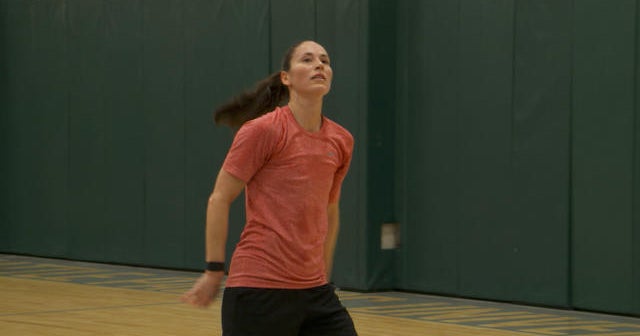 Sue Bird's workout - CBS News