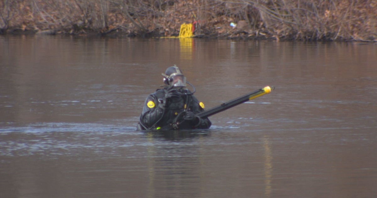 Sunset Lake In Braintree Searched For Evidence In Shooting Of Brockton ...