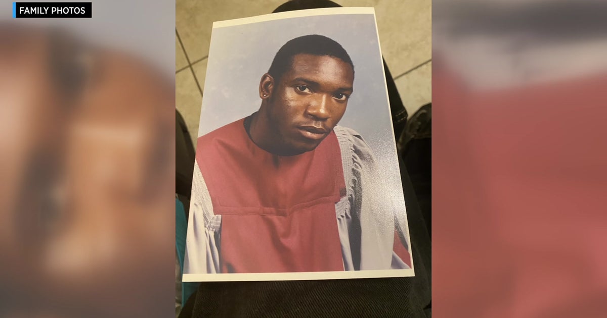 NAACP calls for charges against Miami police officer in fatal shooting ...