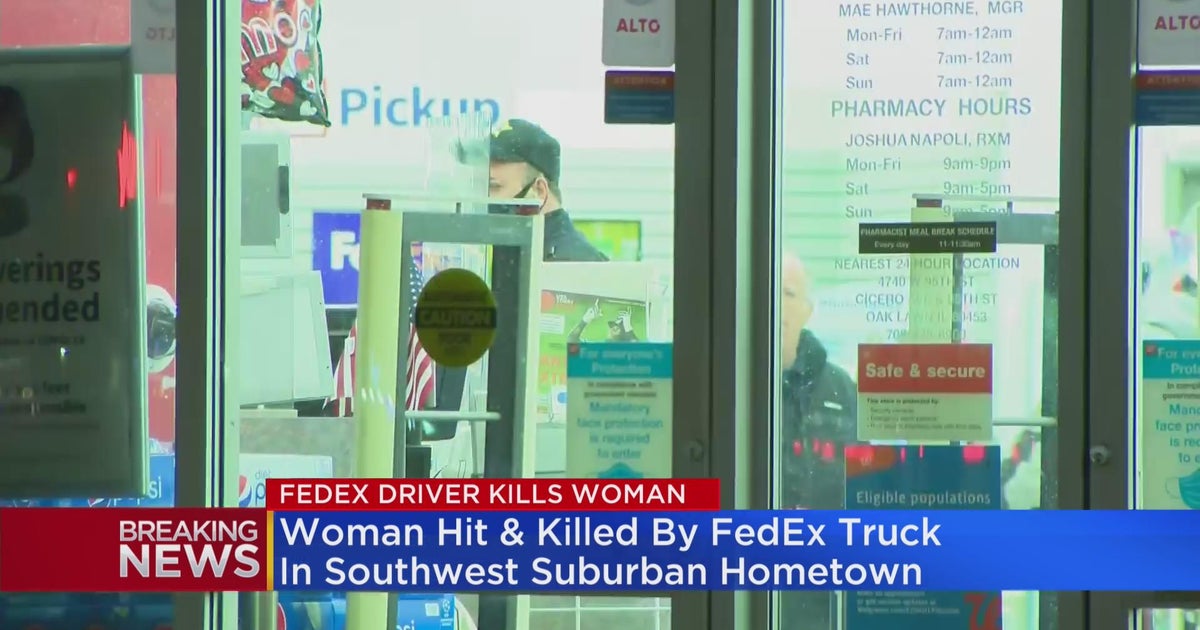 Woman killed by FedEx truck in Hometown - CBS Chicago