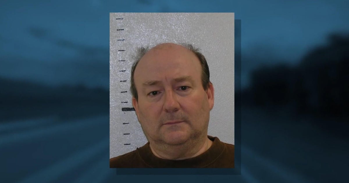 NY mobster who escaped federal custody rearrested in Florida - CBS New York