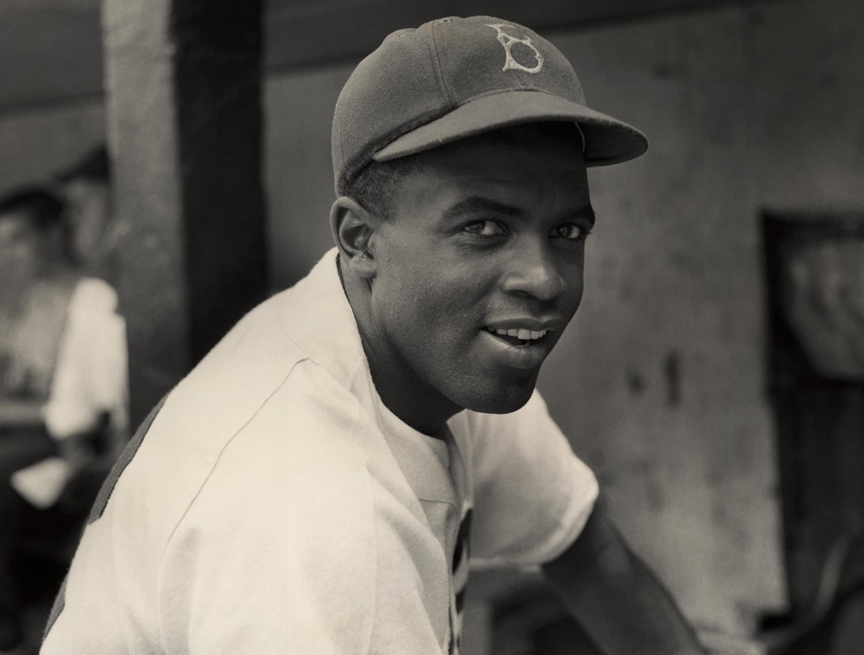 Dodgers commemorate 75th anniversary of Jackie Robinson breaking MLB's ...
