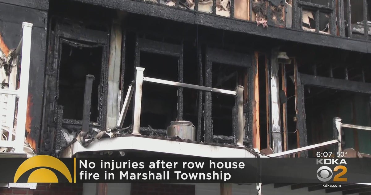 Fire Rapidly Spreads In Row Homes - CBS Pittsburgh