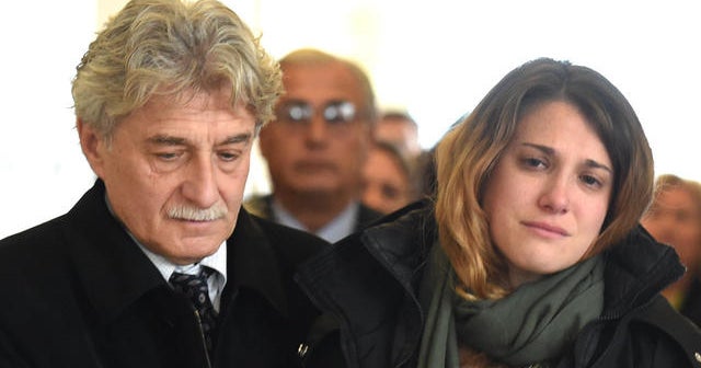 The Doctor's Daughter - CBS News