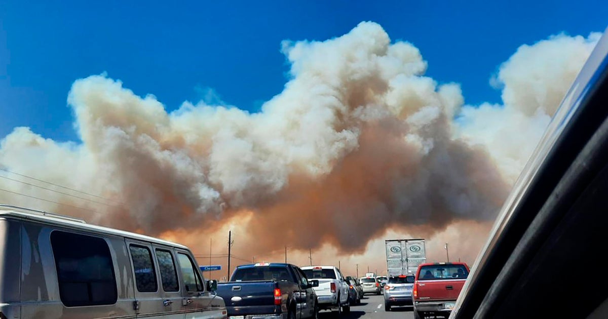 Arizona Tunnel Fire burns more than 19,000 acres, prompting evacuations ...