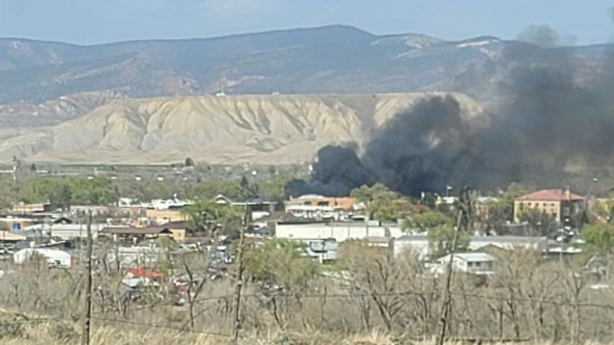 Reported Explosion Rocks Downtown Montrose As Smoke Rises - CBS Colorado
