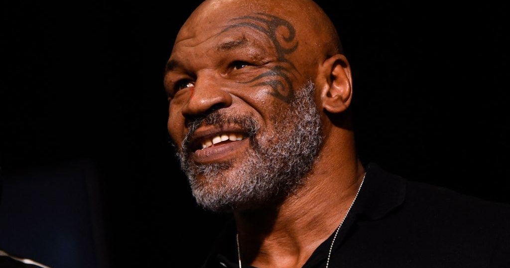 Video appears to show Mike Tyson punching passenger on JetBlue plane ...