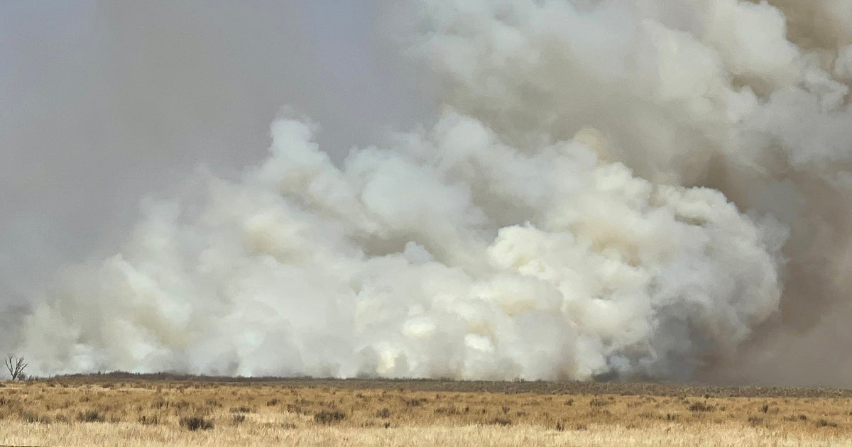 Smoke Plume From 'Sandy Creek Fire' Burning Near Lamar Is So Big It ...