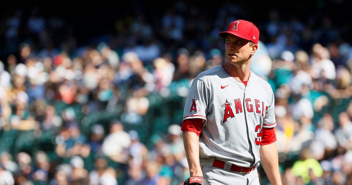 Former Dodger, Angel Tony Watson announces retirement - CBS Los Angeles