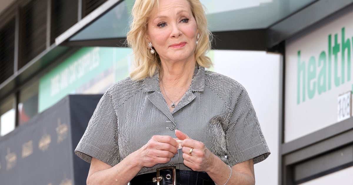 Jean Smart receives star on Hollywood Walk of Fame - CBS Los Angeles