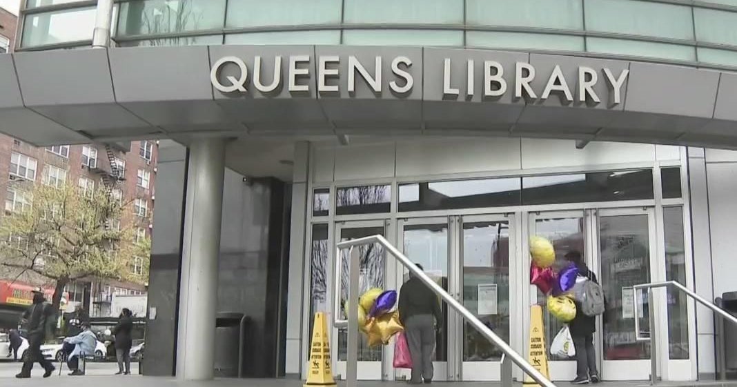 Flushing Library reopens for first time since pandemic shutdown - CBS ...