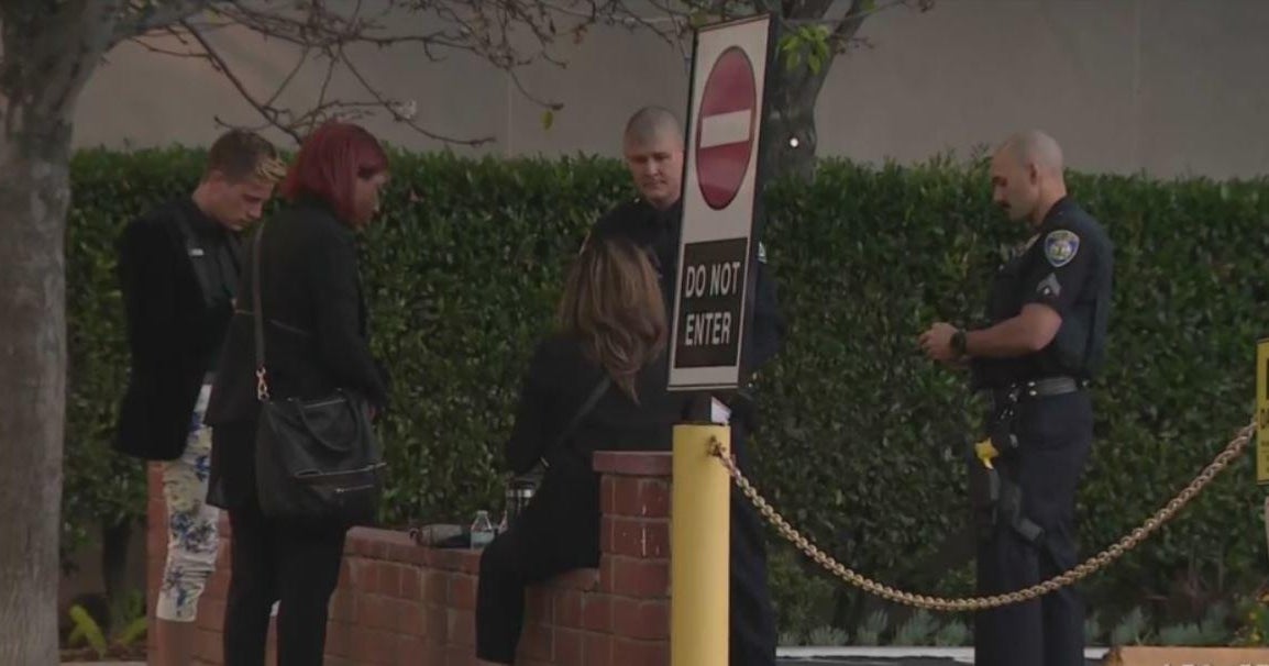 Three arrested for strong-arm robbery on Beverly Hills street - CBS Los ...