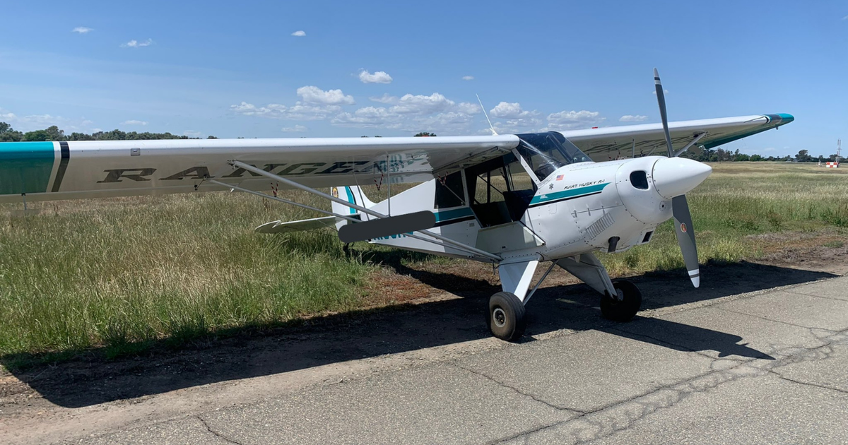 Small Airplane Has Rough Landing On McClellan Airfield - CBS Sacramento