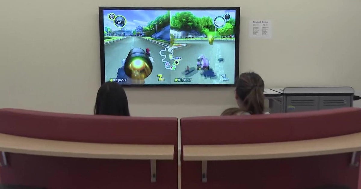 $25 million Half Hollow Hills Community Library features surround-sound ...