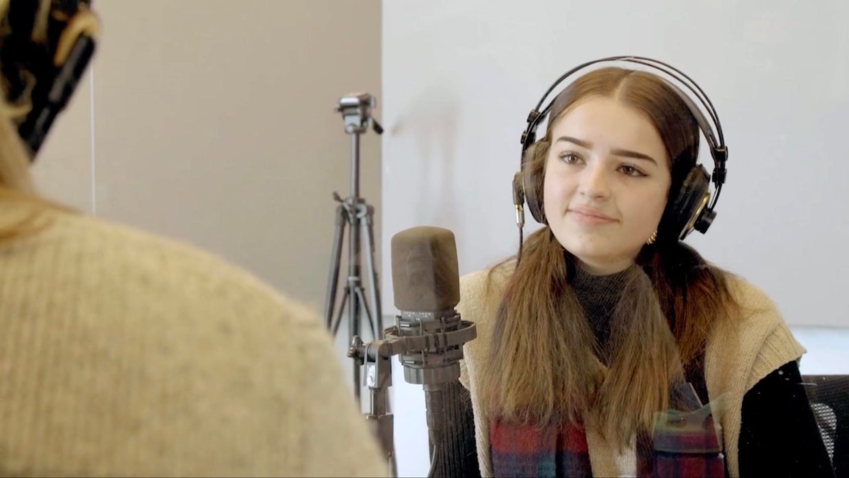 Gen Z has lived their entire lives online. Some are fed up. - CBS News