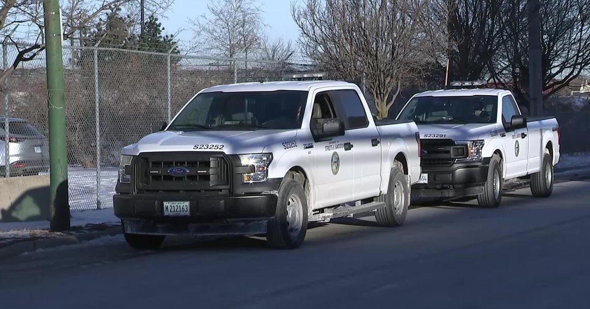 City of Chicago mask distribution - CBS Chicago