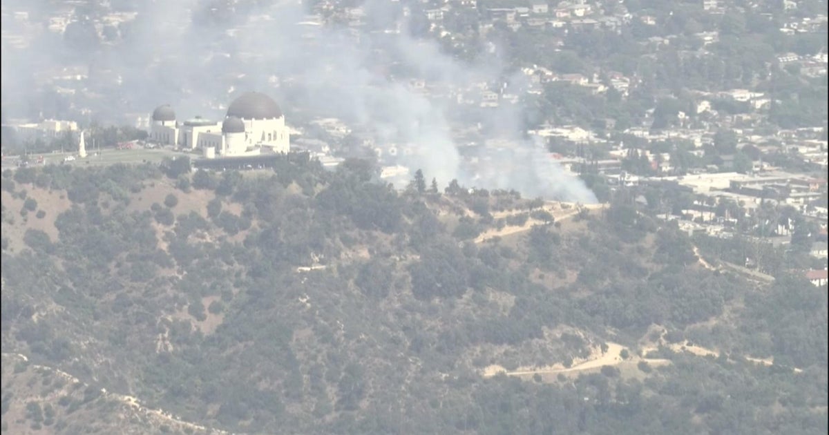Brush fire which broke out near Griffith Observatory contained by LAFD