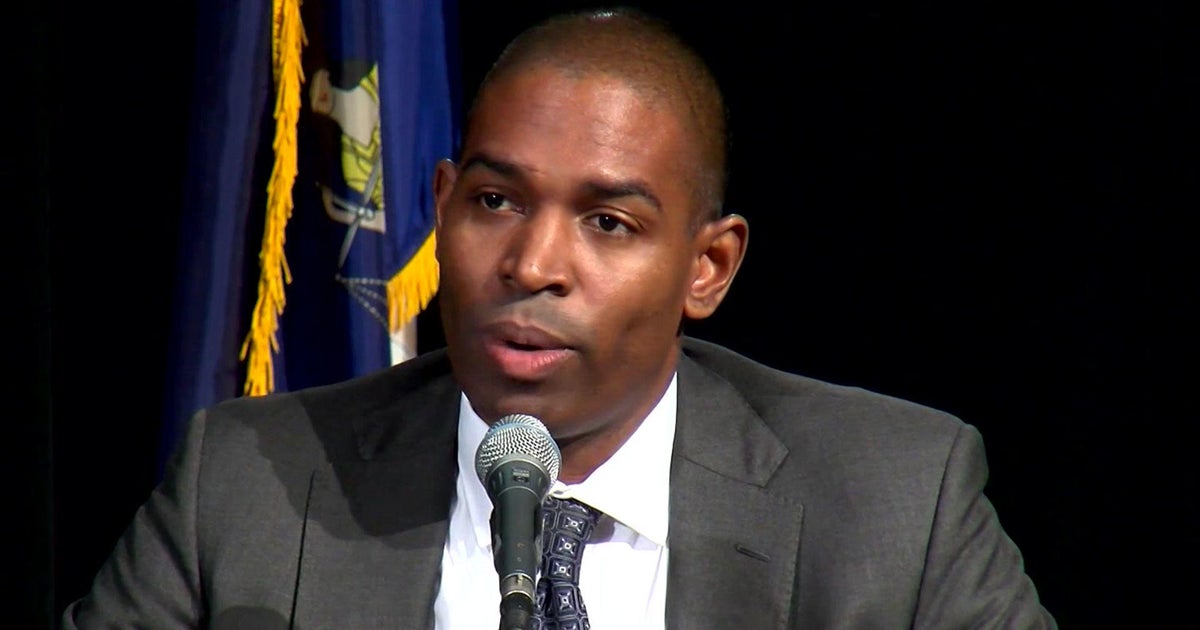 Antonio Delgado sworn in as New York's new lieutenant governor - CBS ...