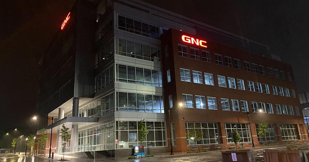 GNC hosts ribbon cutting for new world headquarters in the Strip ...