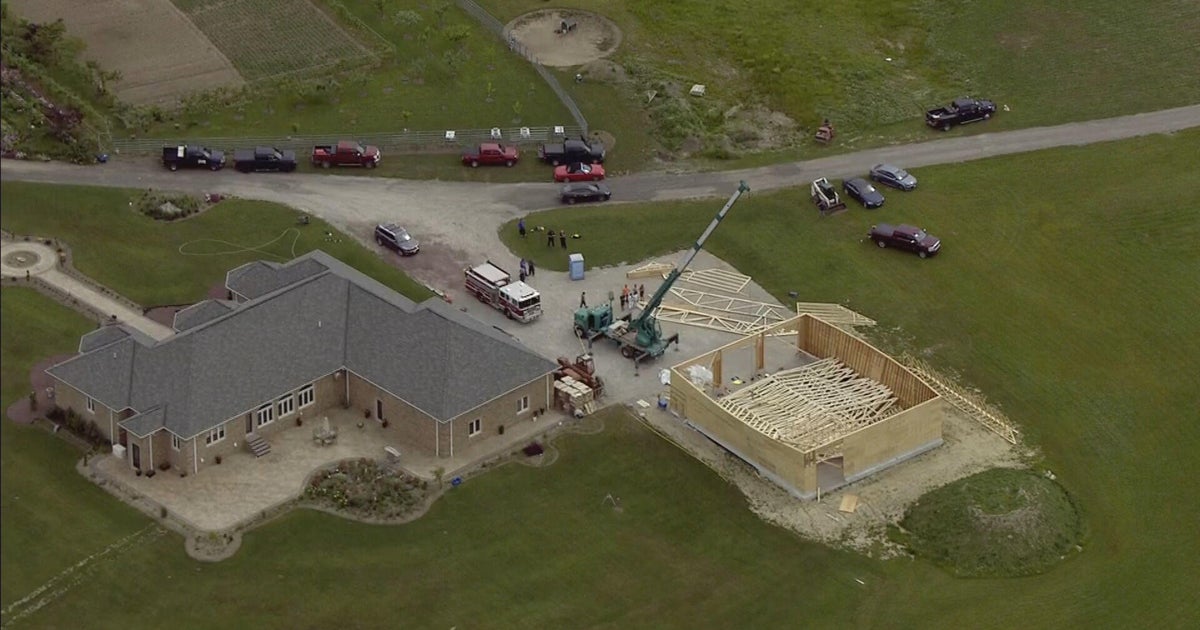 Two construction workers seriously hurt in Acushnet collapse - CBS Boston