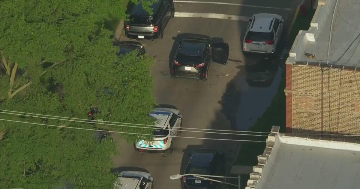 Chicago rapper FBG Cash killed, woman seriously wounded after shooting ...