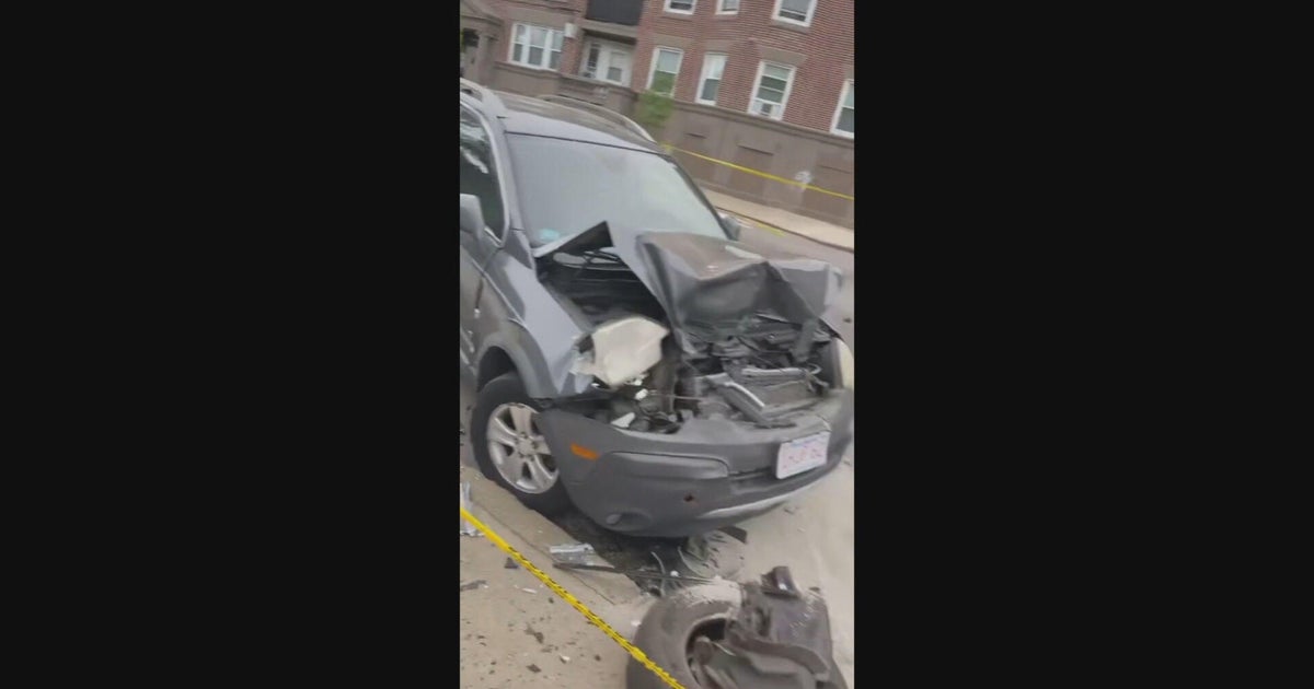 1 dead, 1 injured in early morning Dorchester car crash - CBS Boston 1 dead, 1 injured in early morning Dorchester car crash - CBS Boston