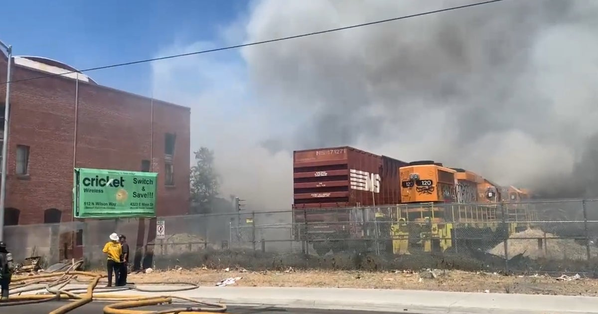Firefighters Battling Large Structure Fire In Stockton - CBS Sacramento