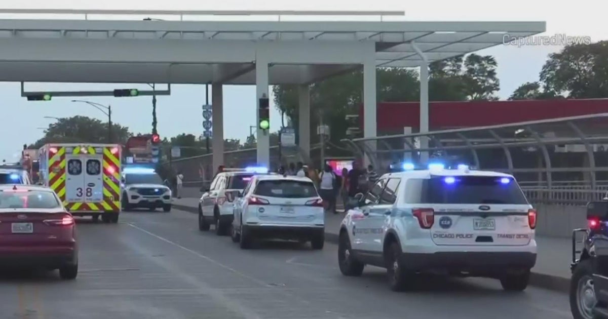 How can the CTA keep guns off trains and platforms? - CBS Chicago