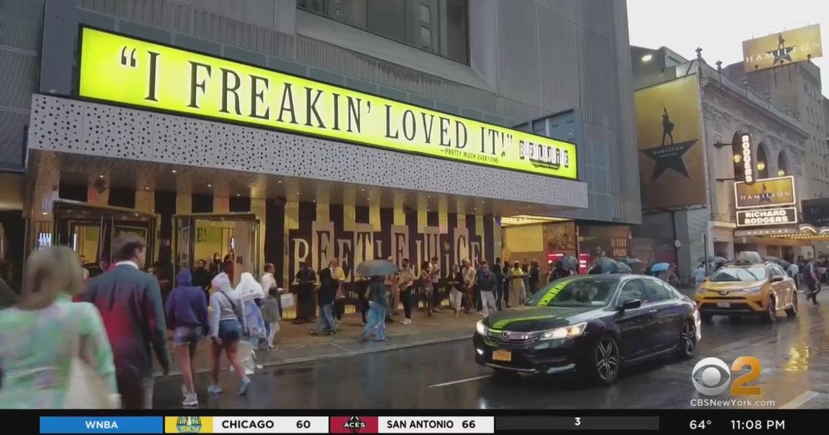 Mandatory masks to be a thing of the past on Broadway - CBS New York