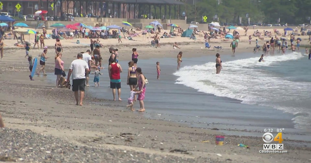 "It finally feels like summer": Revere Beach busy with sunbathers ...