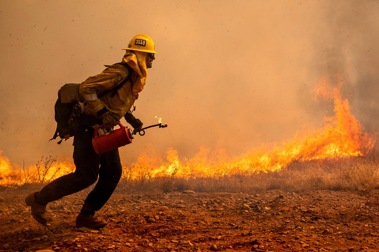 Electra fire spreads: Hundreds evacuated in California's Sierra Nevada ...