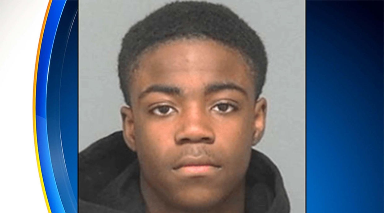 Dallas homicide detectives searching for Deandre Hamilton, 18 - CBS Texas