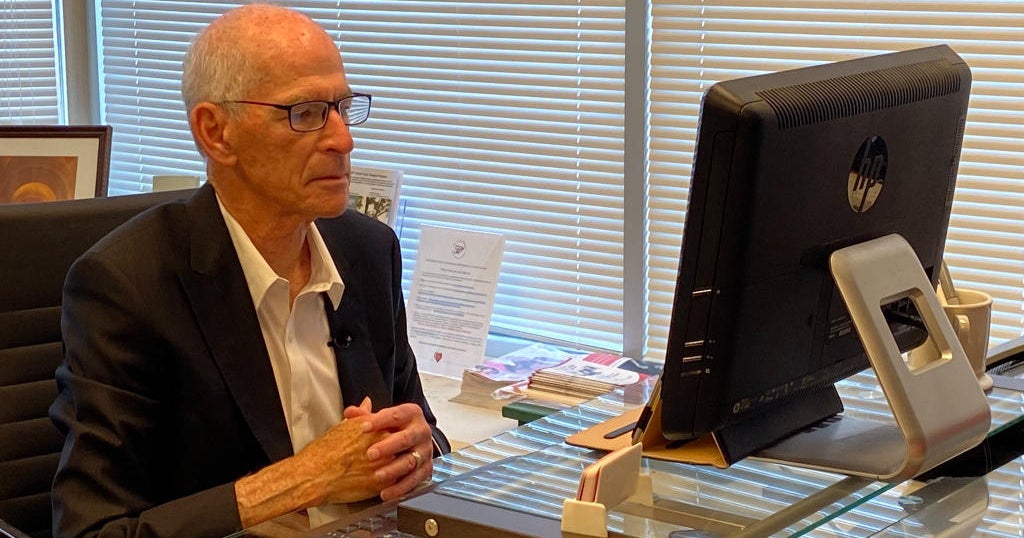 Retired oncologist helps cancer patients get a free second opinion ...