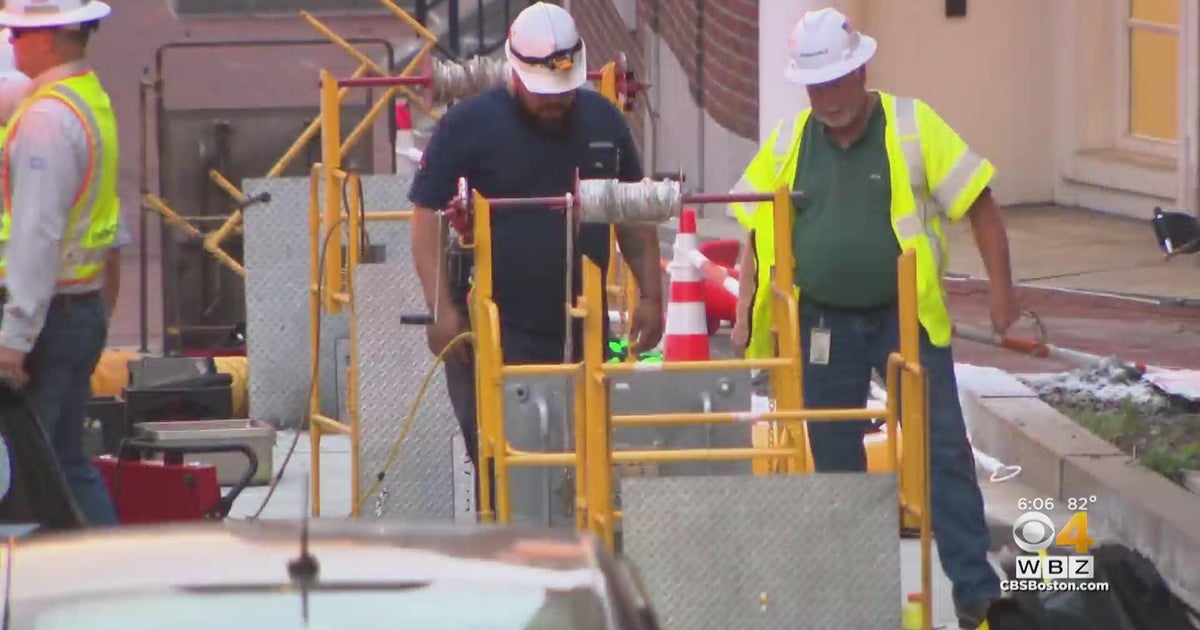 Investigators look for answers after manhole explosion; 2 workers ...